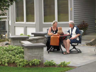 Retaining Walls - Building Products Corp